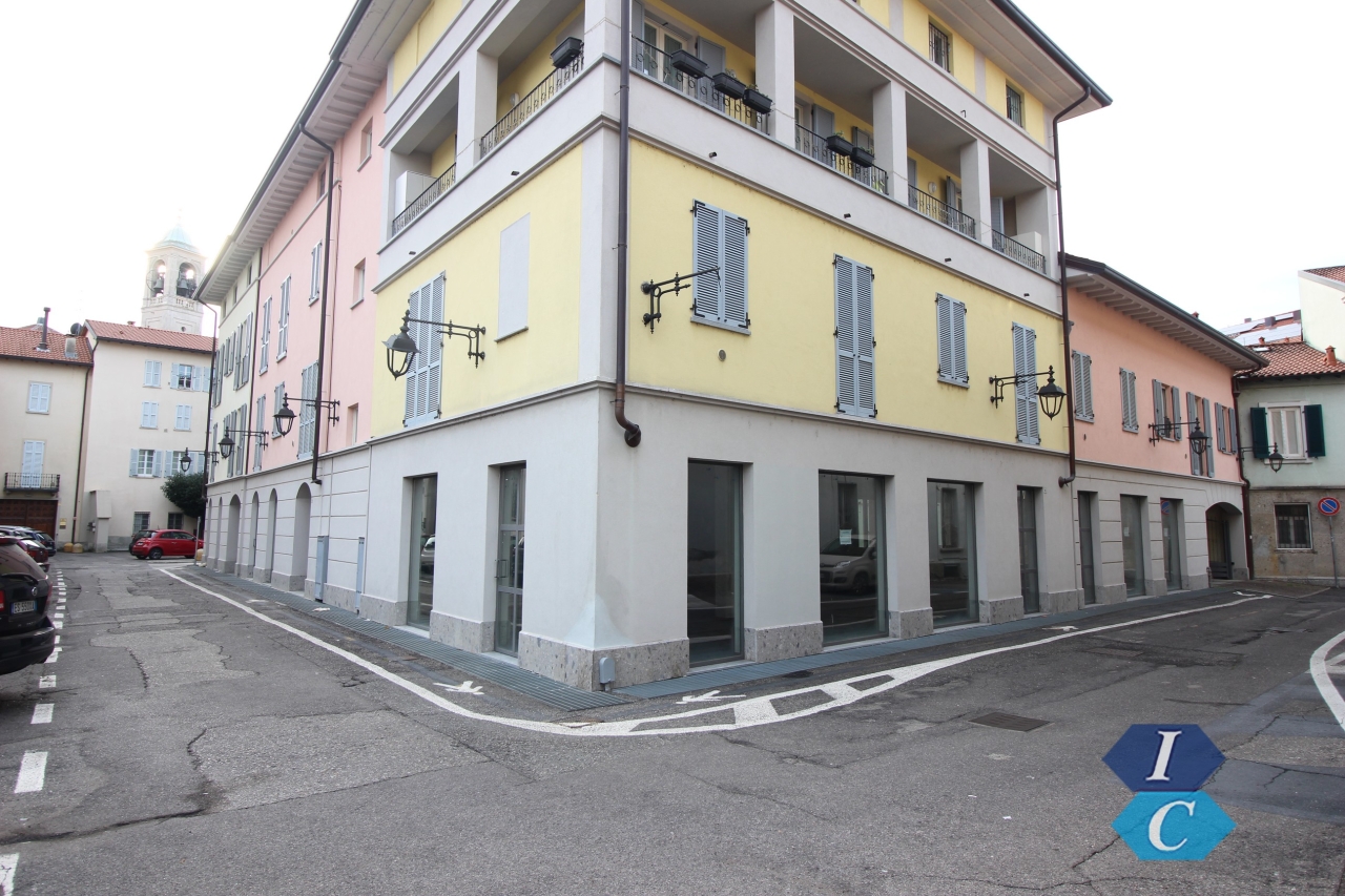 Ufficio in vendita a Saronno