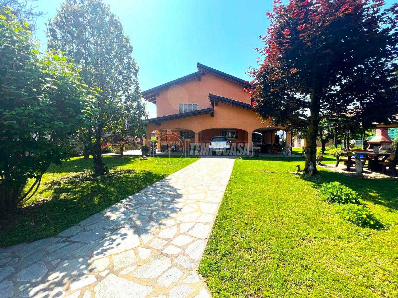 Villa in Via Gaetano Donizetti 5, Druento