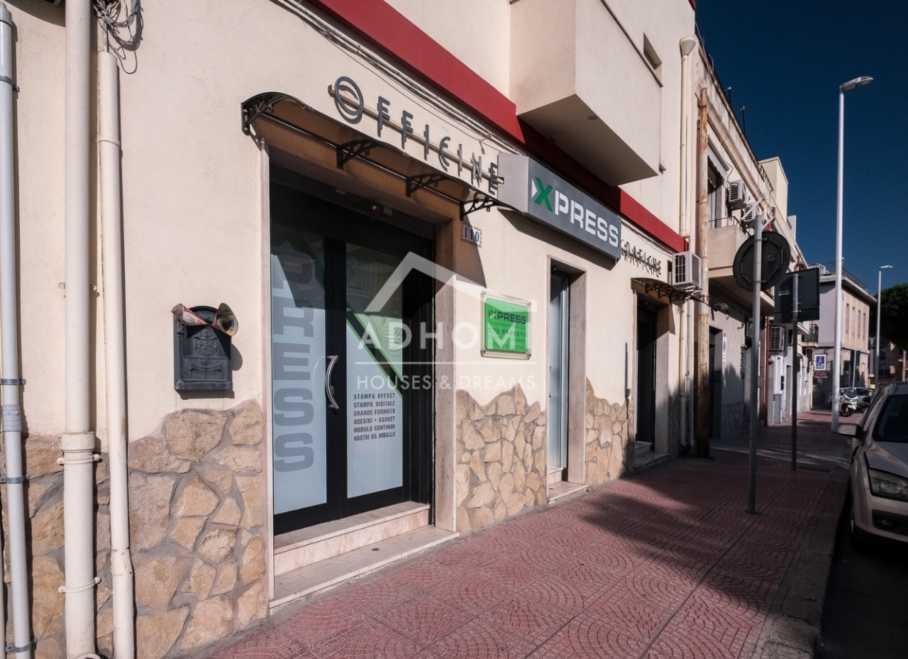 Negozio in vendita a Cagliari