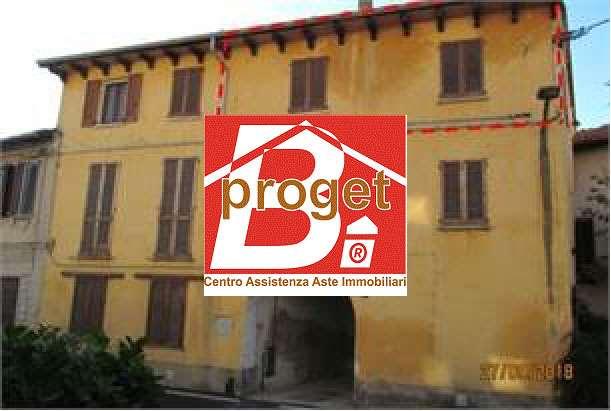 Appartamento in vendita a Gorla Minore