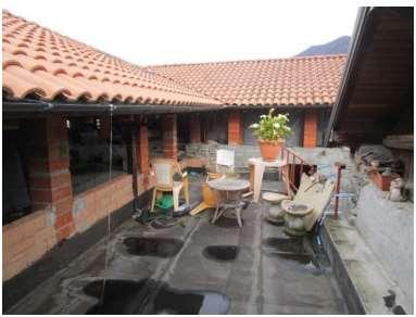 Villa bifamiliare in vendita a Castelveccana