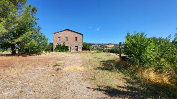 Casa colonica in vendita a Todi