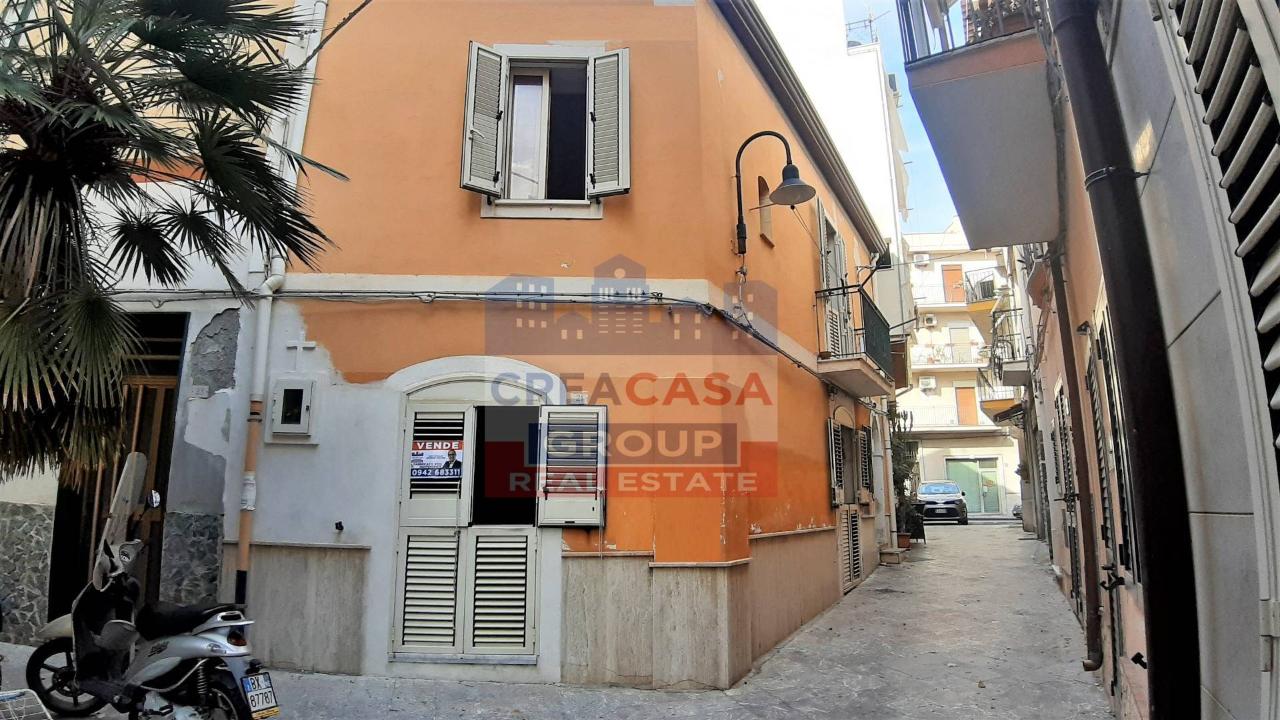 Appartamento in vendita a Giardini Naxos