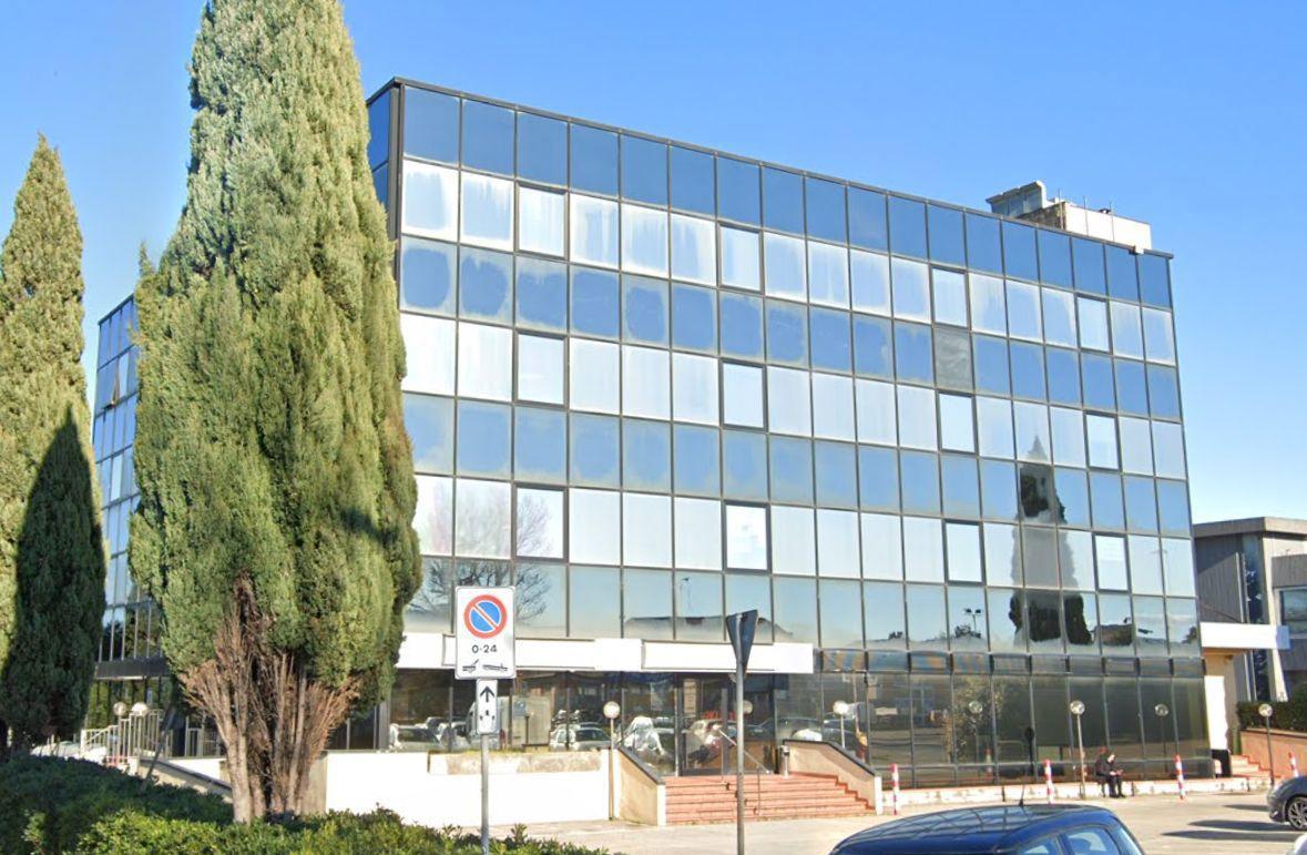 Ufficio in affitto a Scandicci