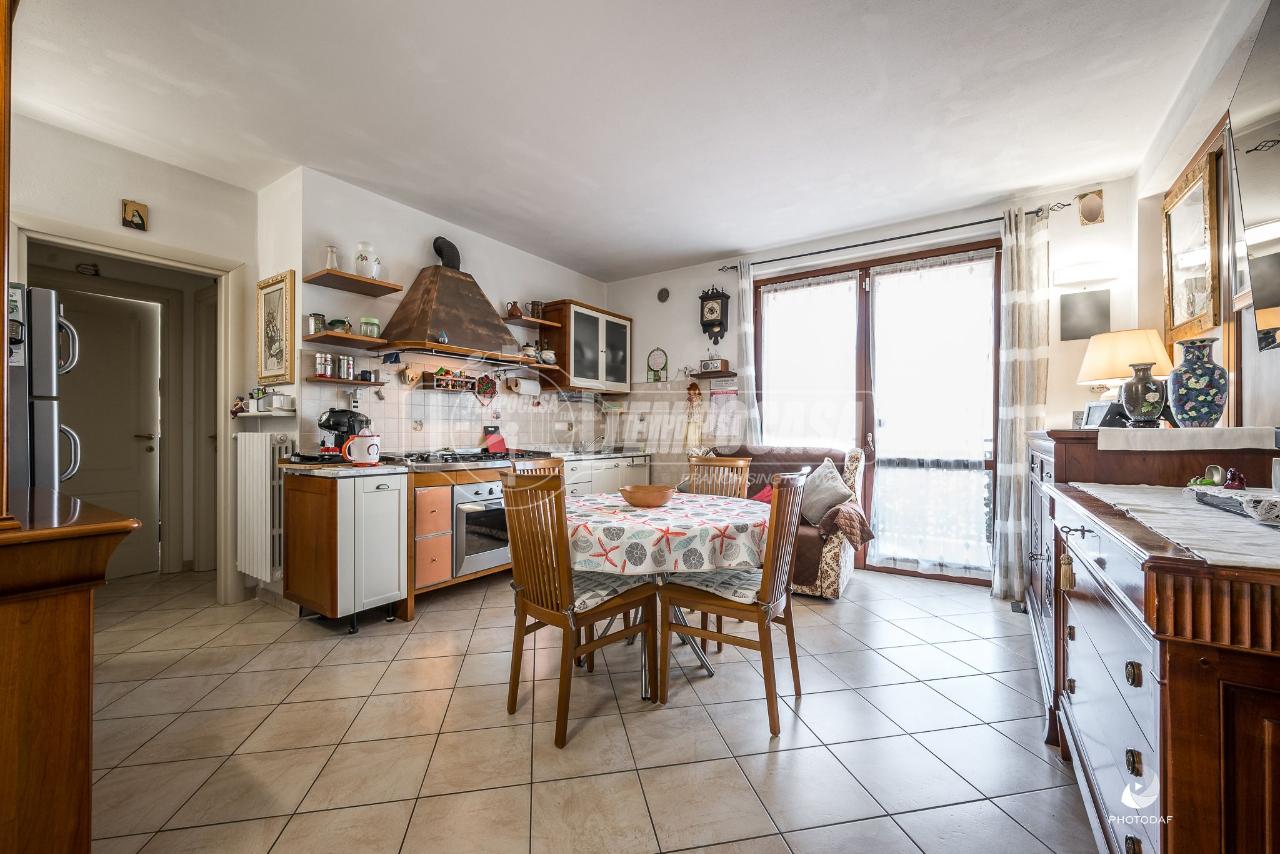 Bilocale in Viale Maria Luigia, Bagni di Tabiano 4, Salsomaggiore Terme