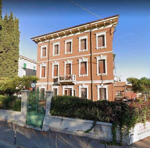 Appartamento in vendita a Verona