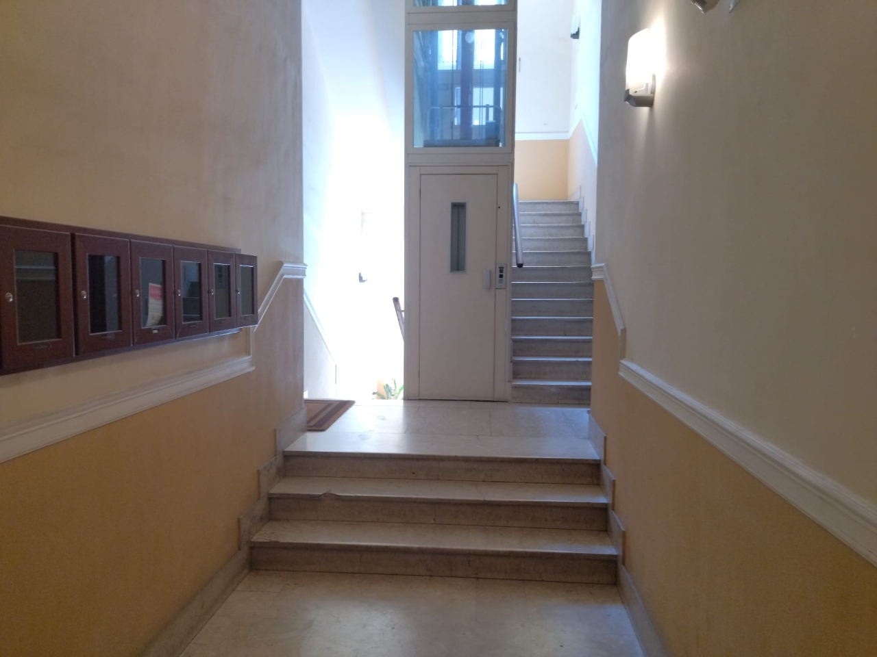 Cantina in vendita a Messina