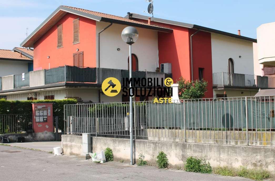 Appartamento in vendita a Boltiere