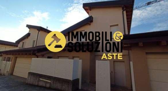 Appartamento in vendita a Trescore Balneario