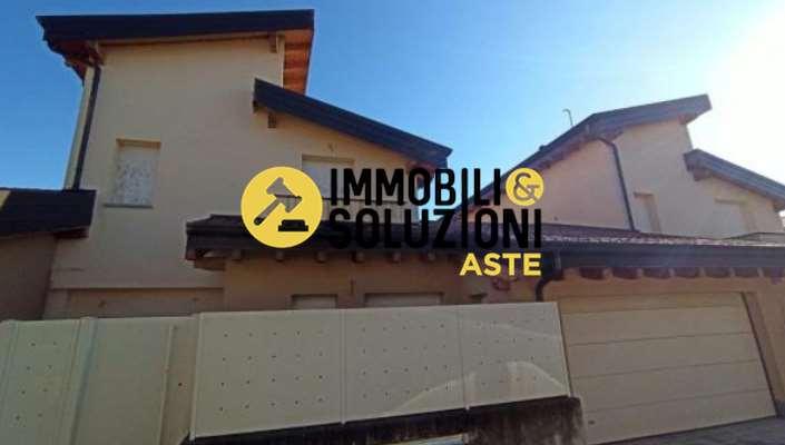 Appartamento in vendita a Trescore Balneario