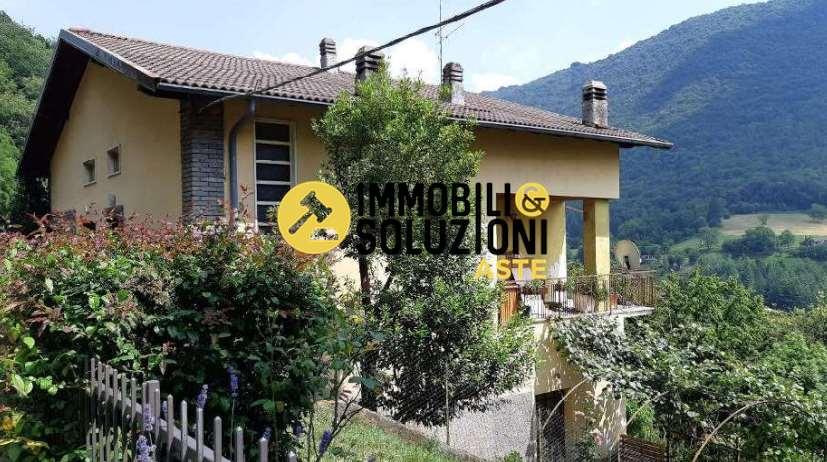 Rustico in vendita a Cene