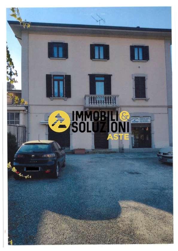 Appartamento in vendita a Nembro