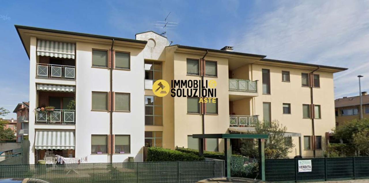 Appartamento in vendita a Calvenzano