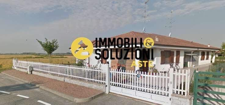 Villa bifamiliare in vendita a Granozzo Con Monticello