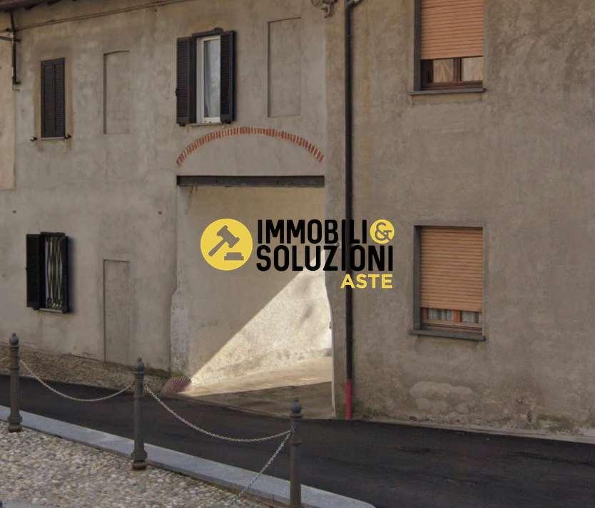 Appartamento in vendita a Varallo Pombia