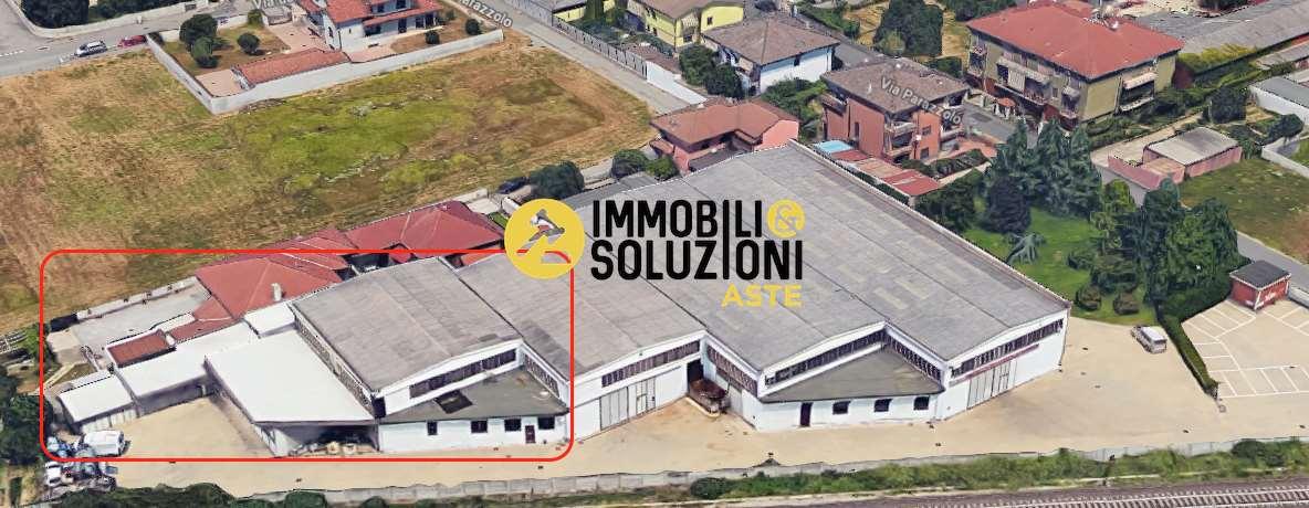 Capannone in vendita a Trecate