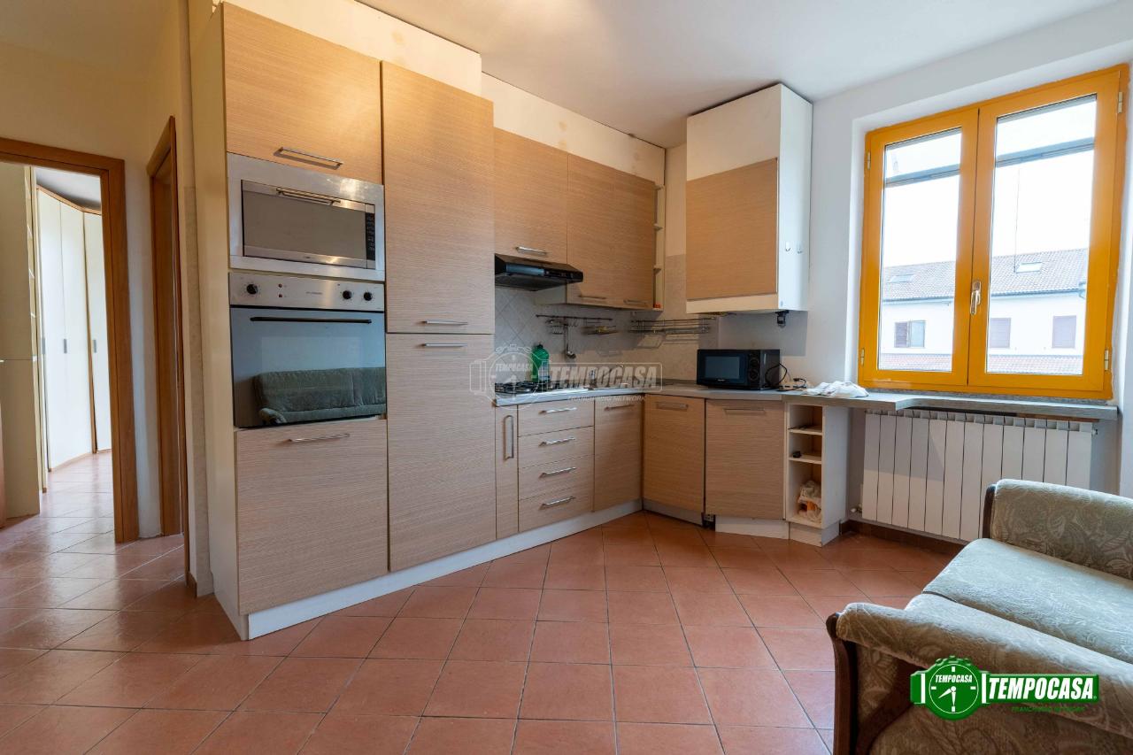 Bilocale in Via Castello Chiapponi 8, Rottofreno