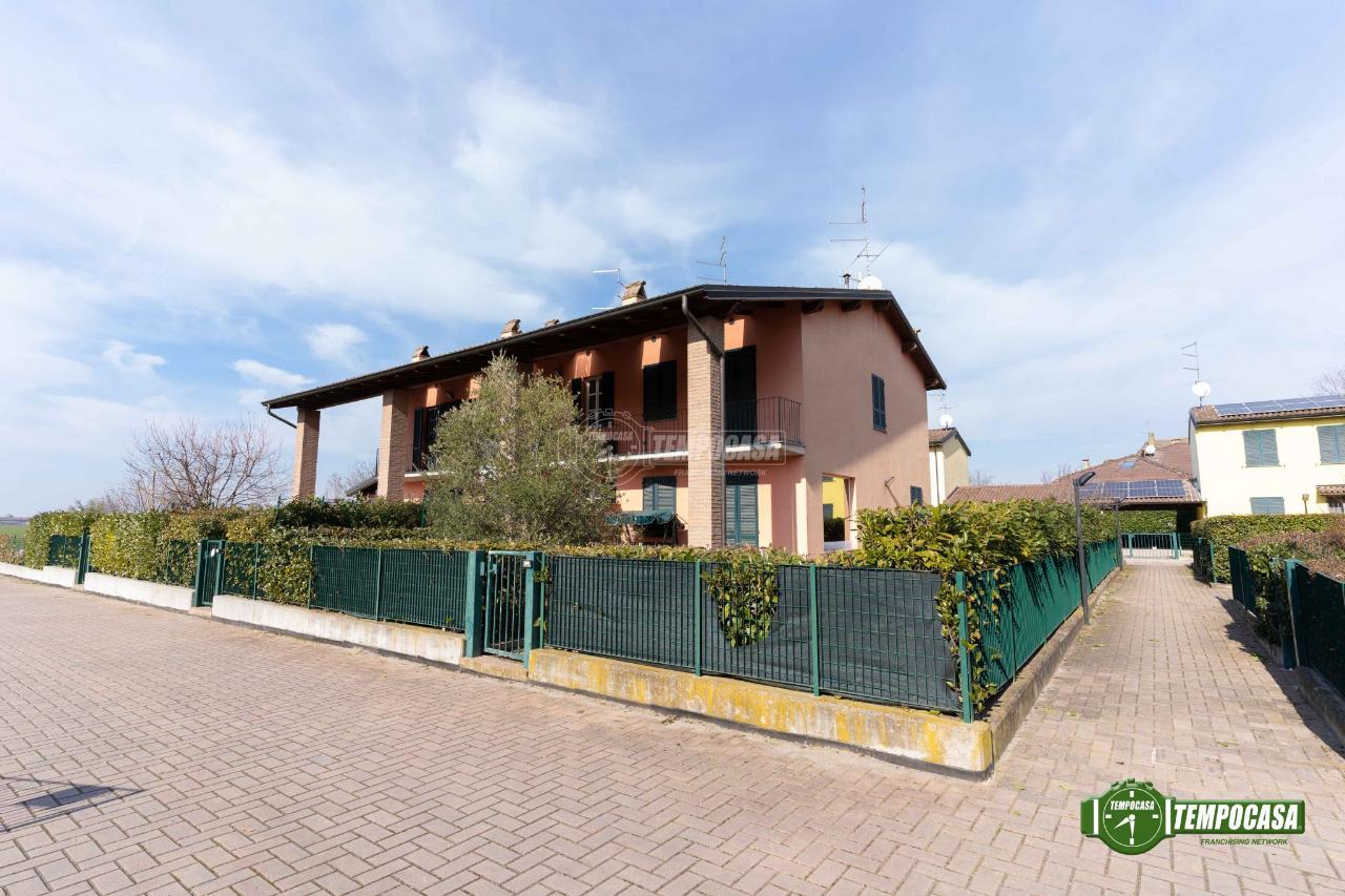 Villa a schiera in vendita a Piacenza