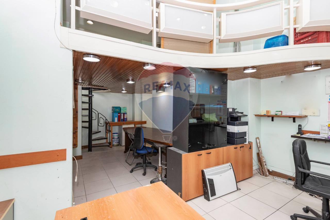 Negozio in vendita a Catania