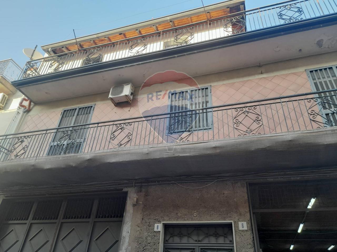 Casa indipendente in vendita a Catania