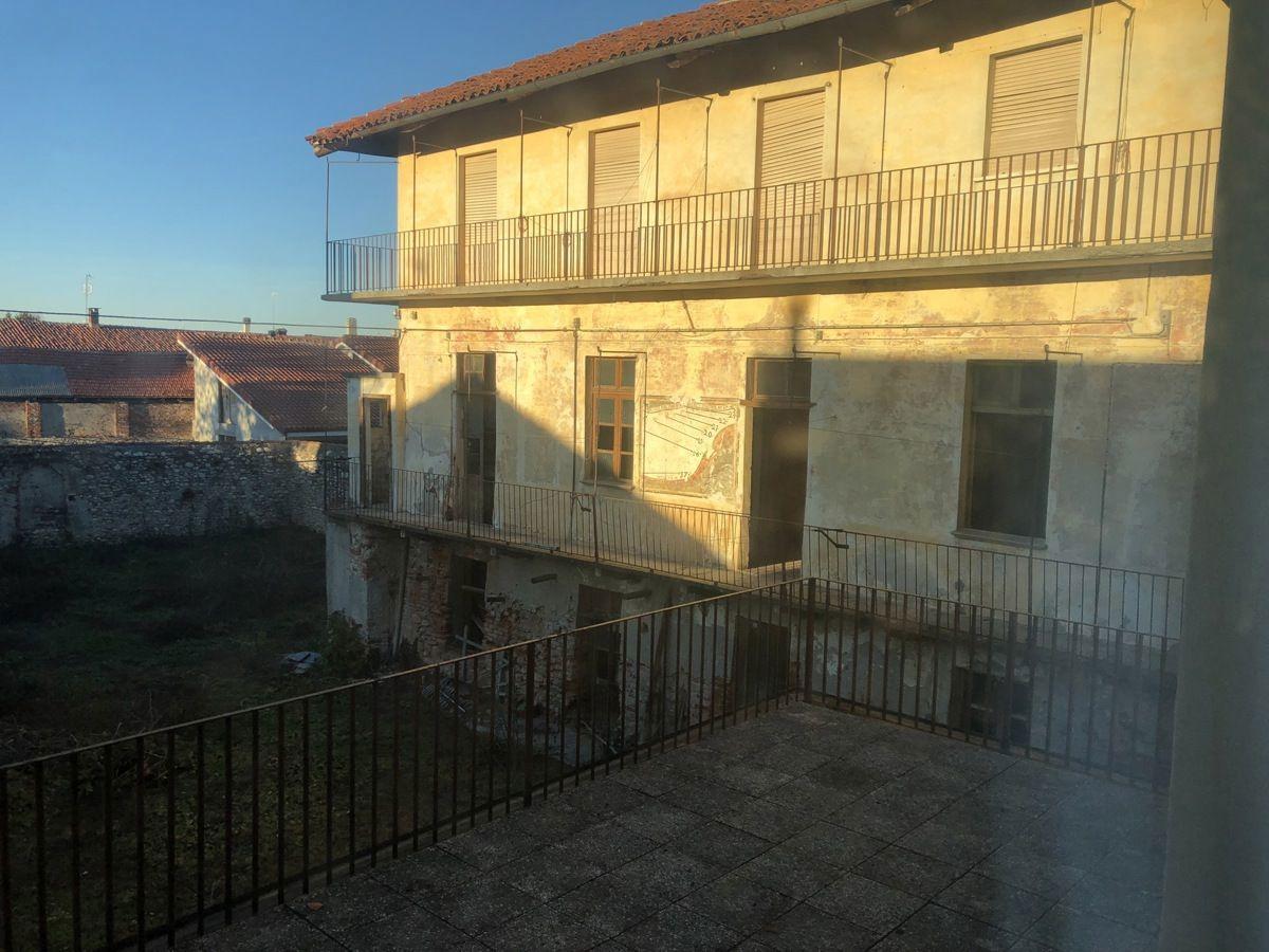 Palazzo in vendita a Villafalletto