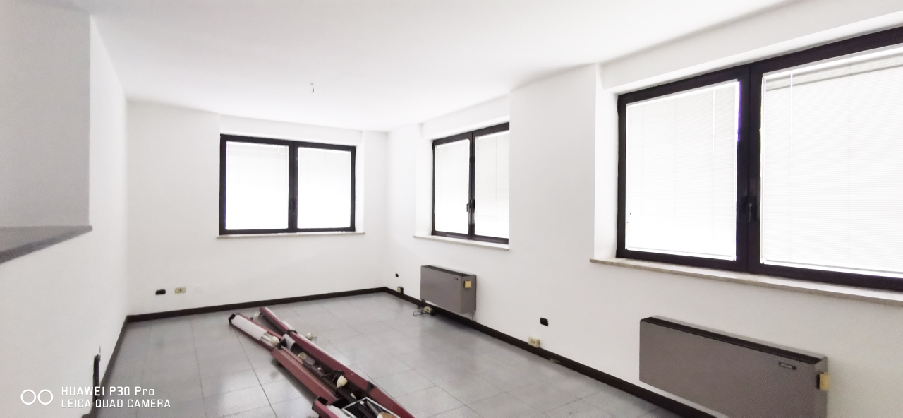 Ufficio in affitto a Brescia