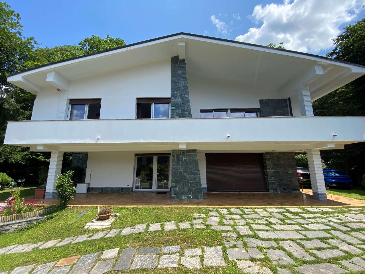 Villa unifamiliare in vendita a Valganna