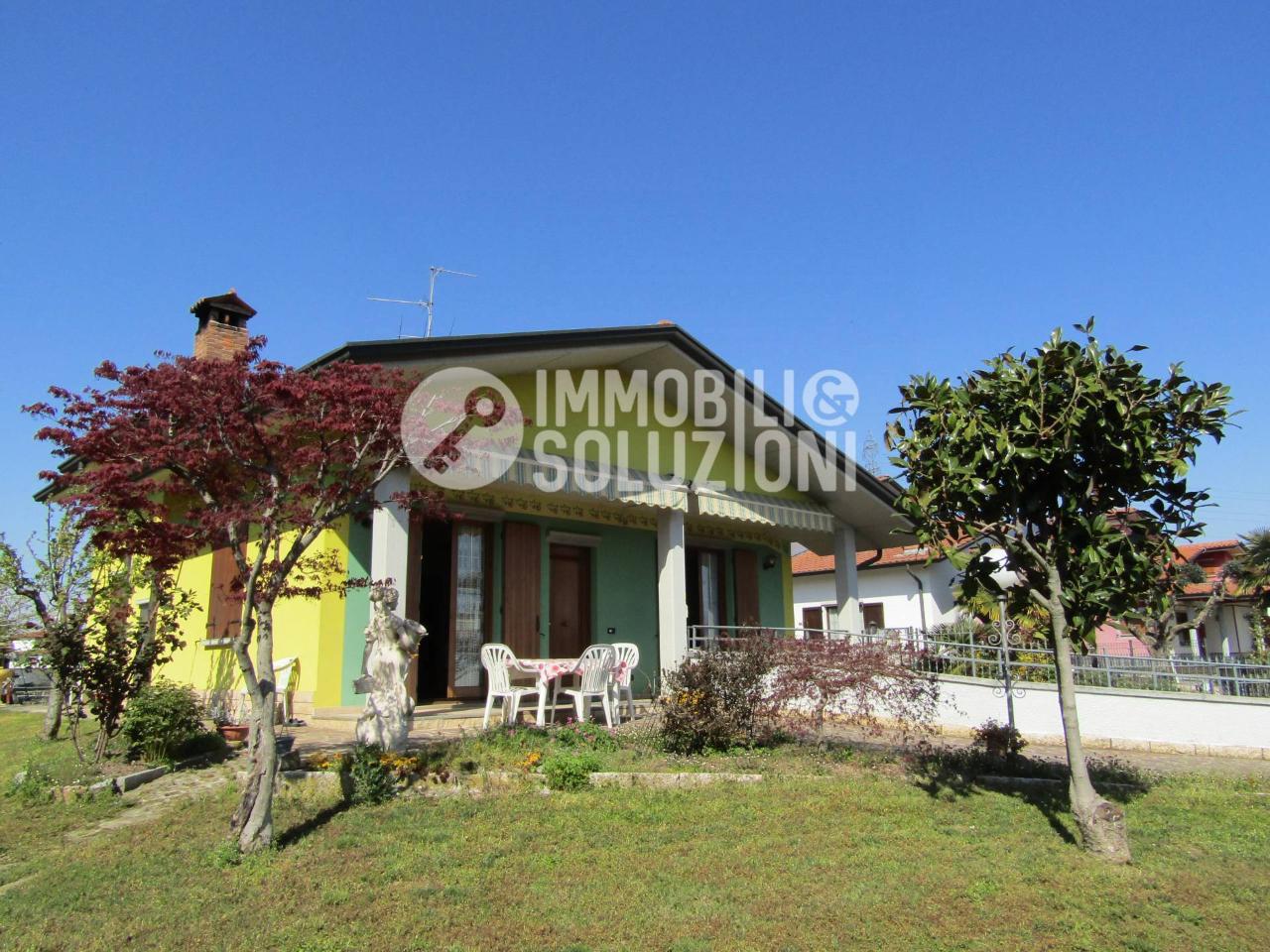 Villa in vendita a Capriate San Gervasio