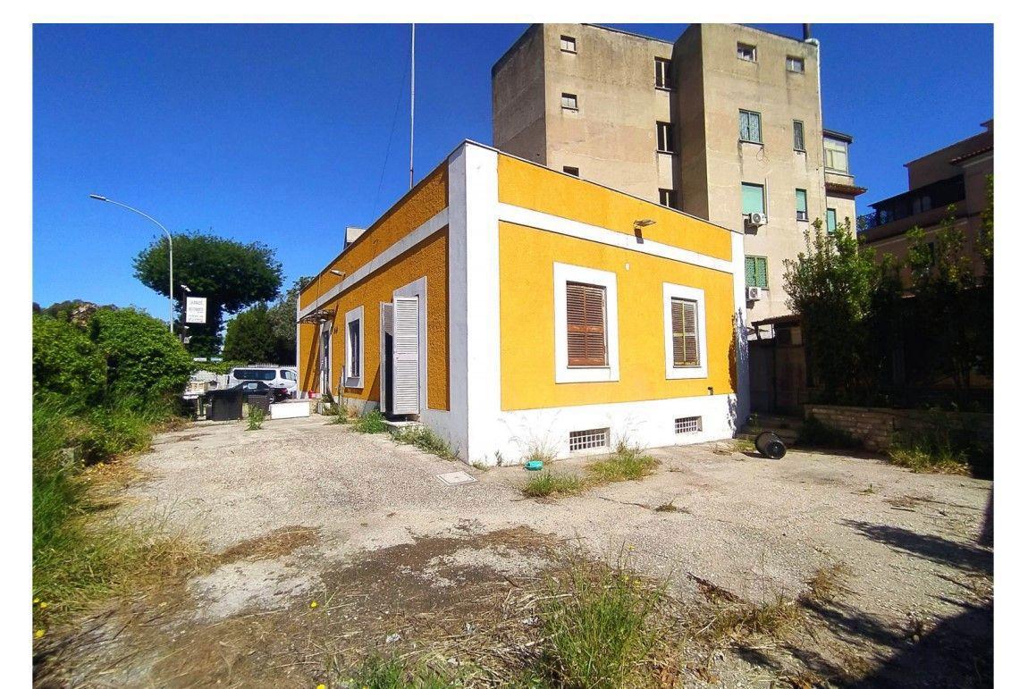 Ufficio in vendita/affitto a Roma