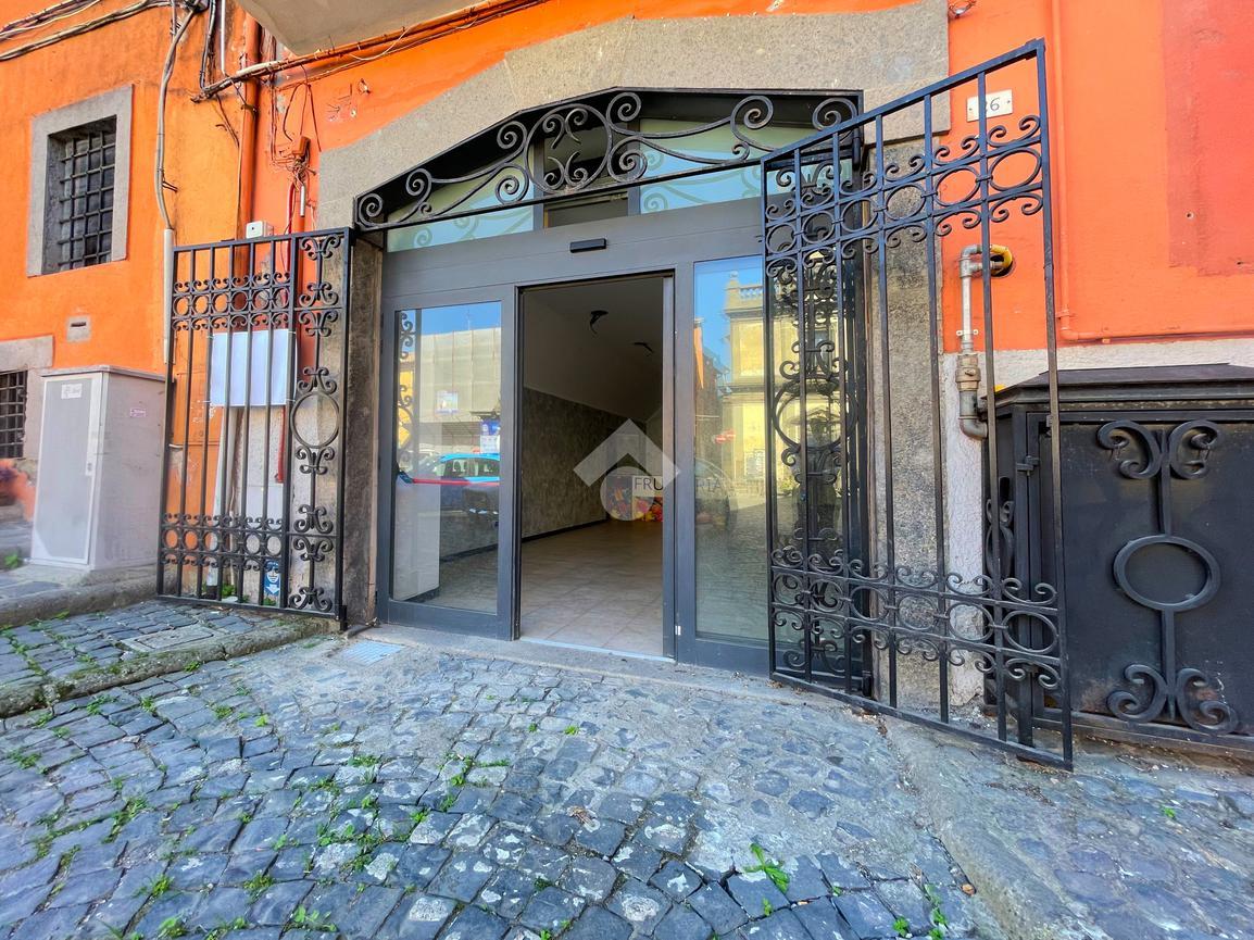 Negozio in affitto a Campagnano Di Roma