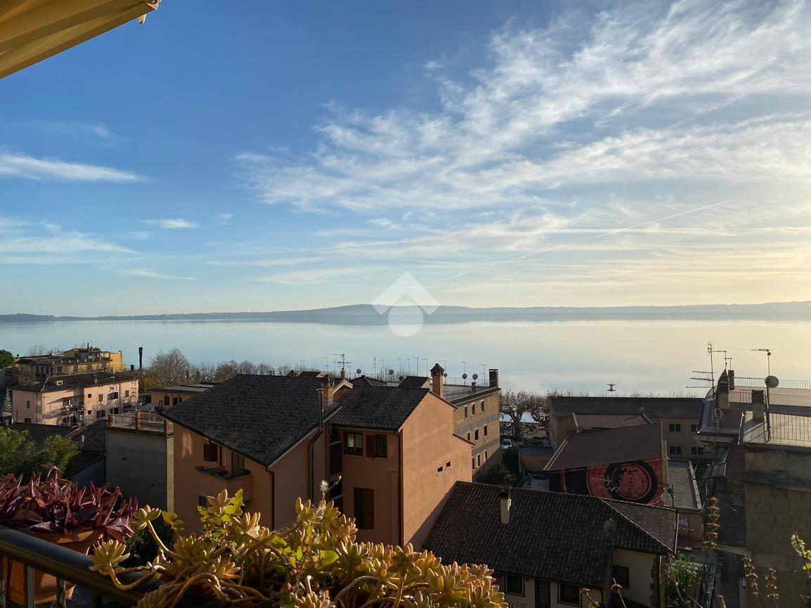 Appartamento in vendita a Trevignano Romano