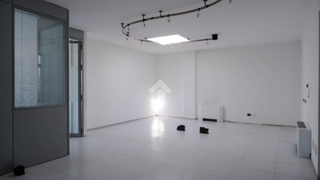 Ufficio in vendita a Concorezzo