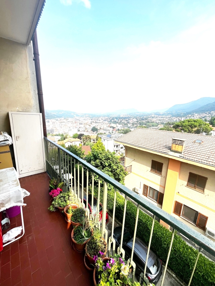 Appartamento in vendita a Como