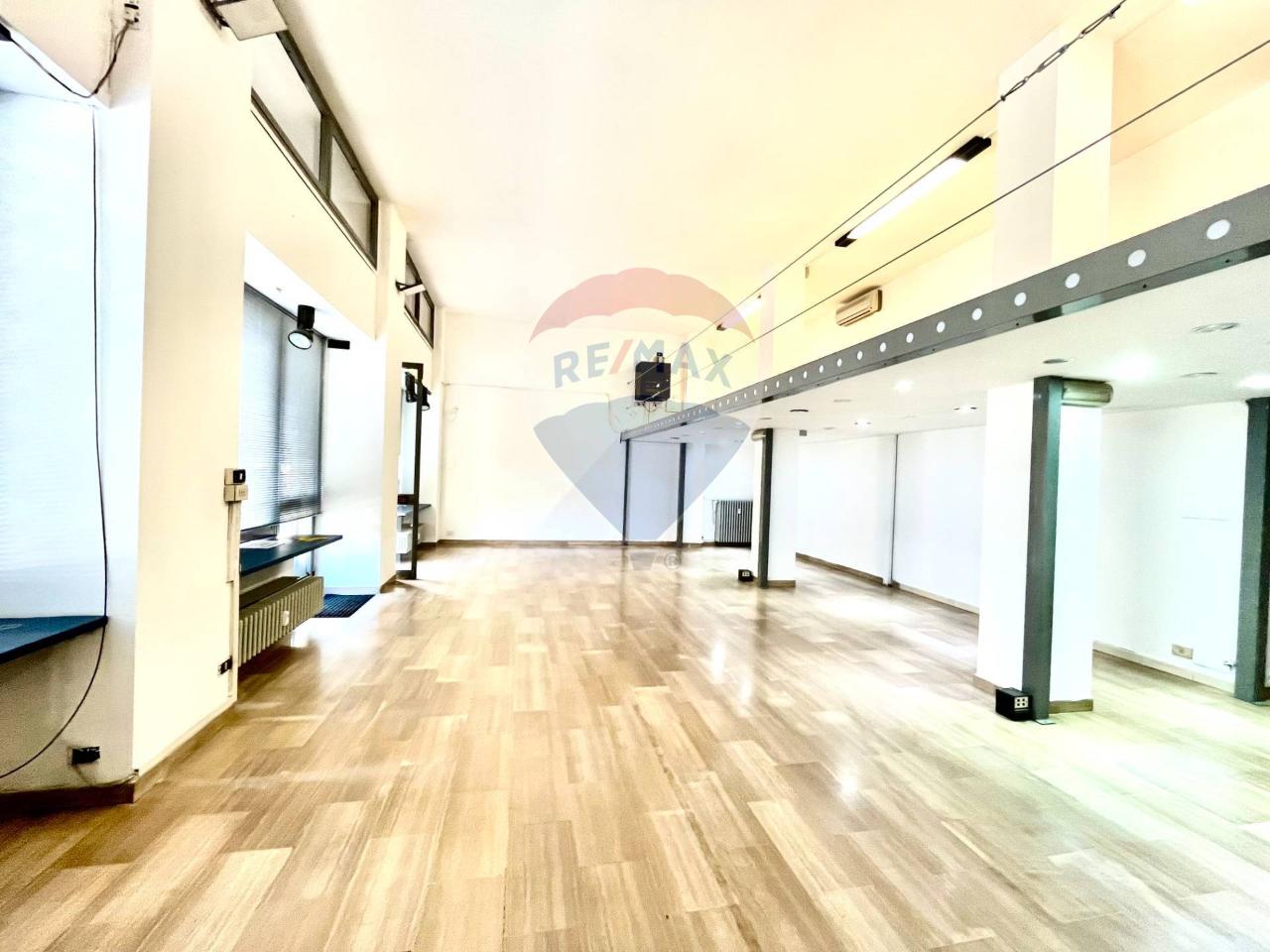 Negozio in vendita a Torino