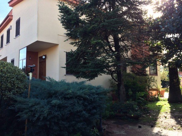 Villa bifamiliare in vendita a Giugliano In Campania