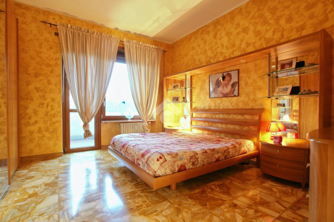 Trilocale in Corso Lombardia 233, Torino