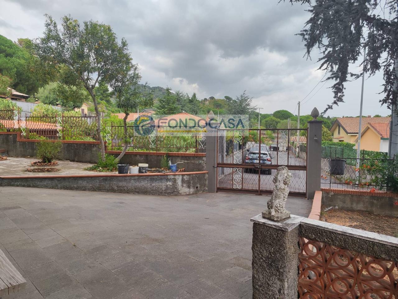 Villa in vendita a Nicolosi