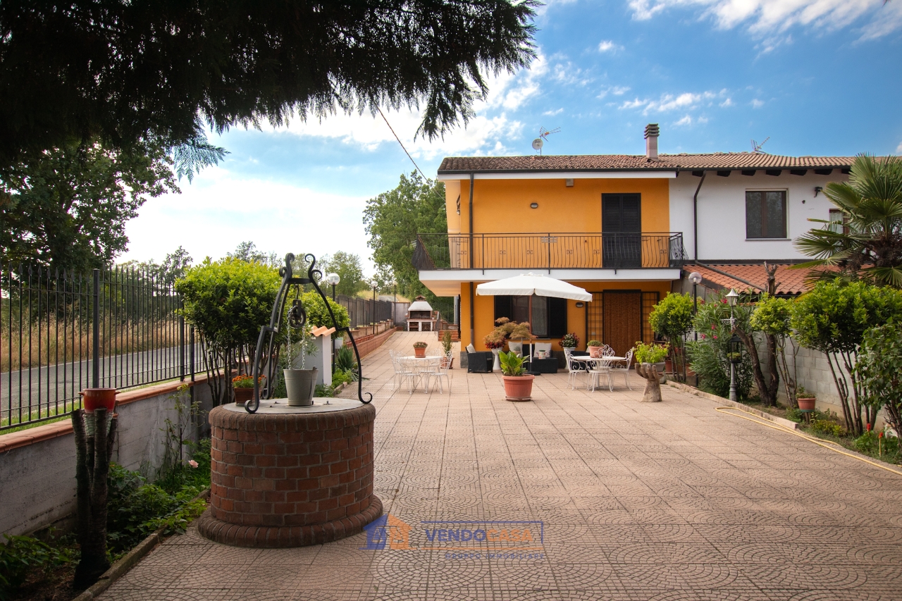 Casa indipendente in vendita a Quattordio