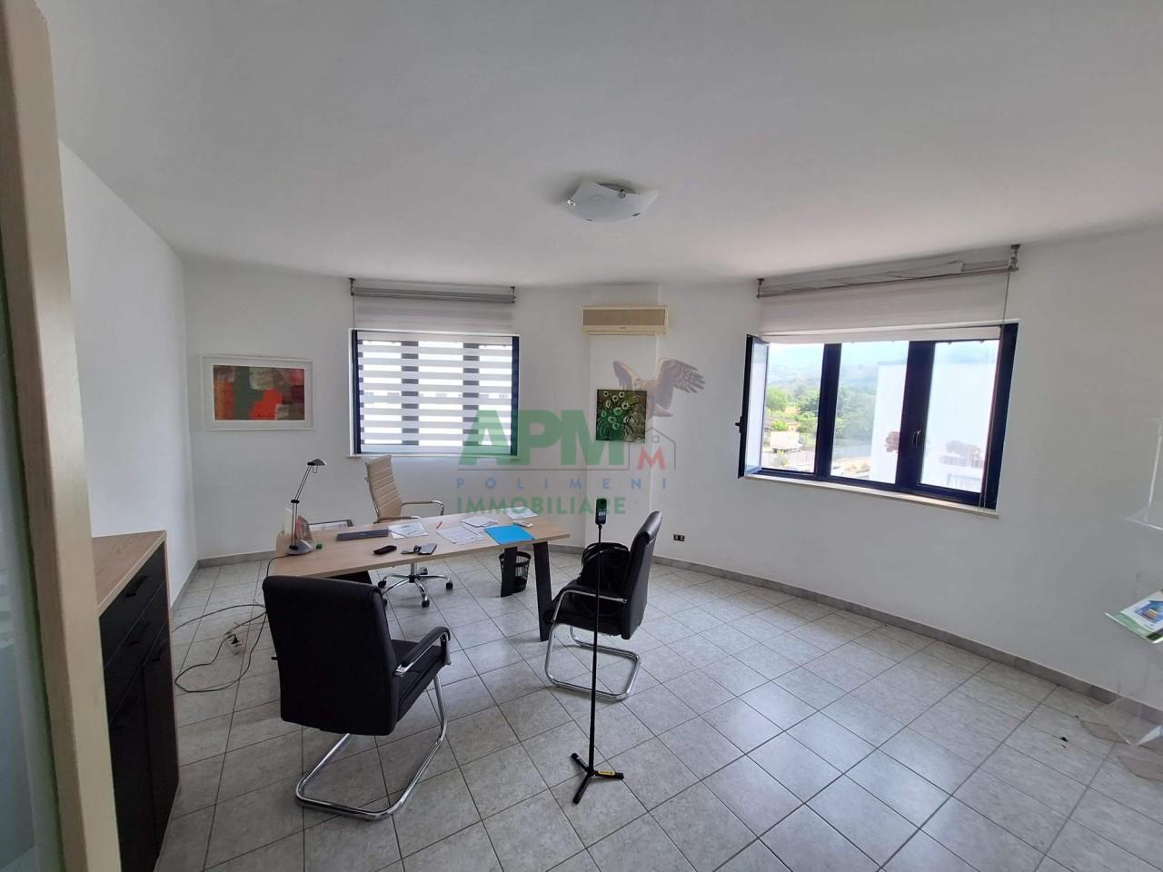 Ufficio in vendita a Rende