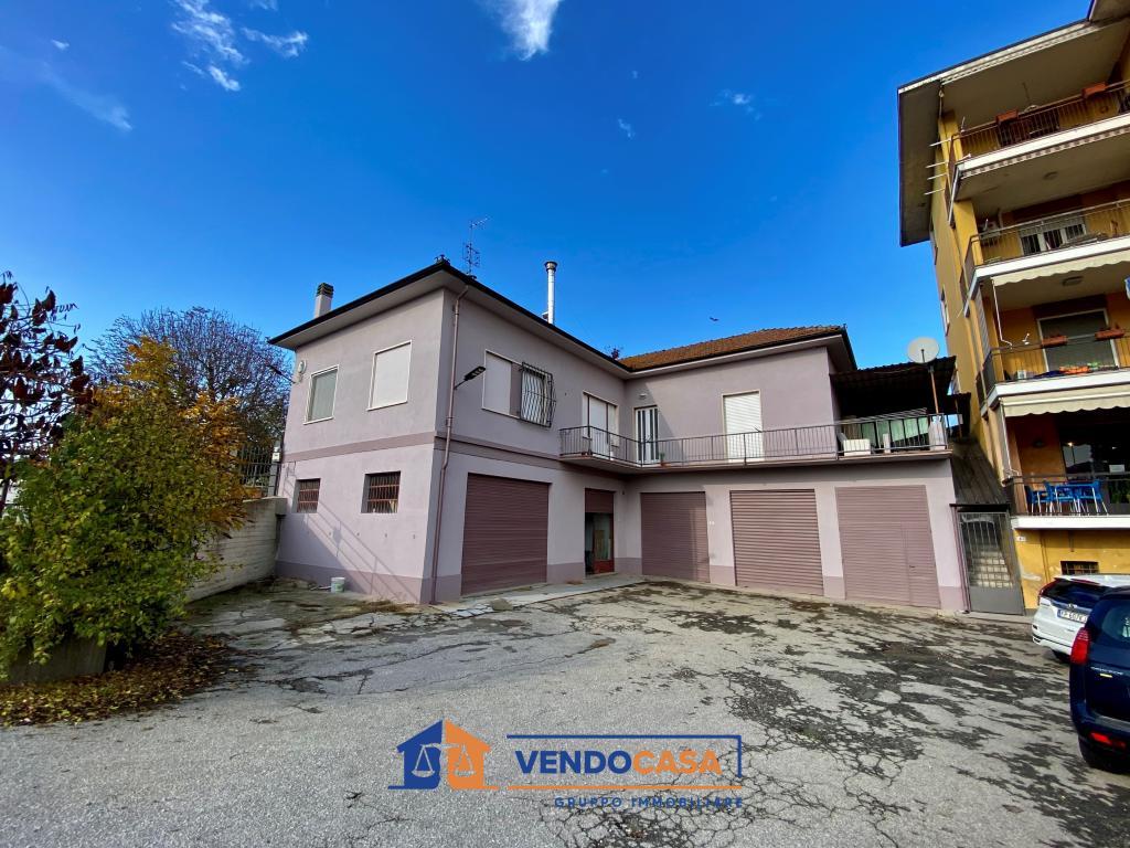 Casa indipendente in vendita a Roddi