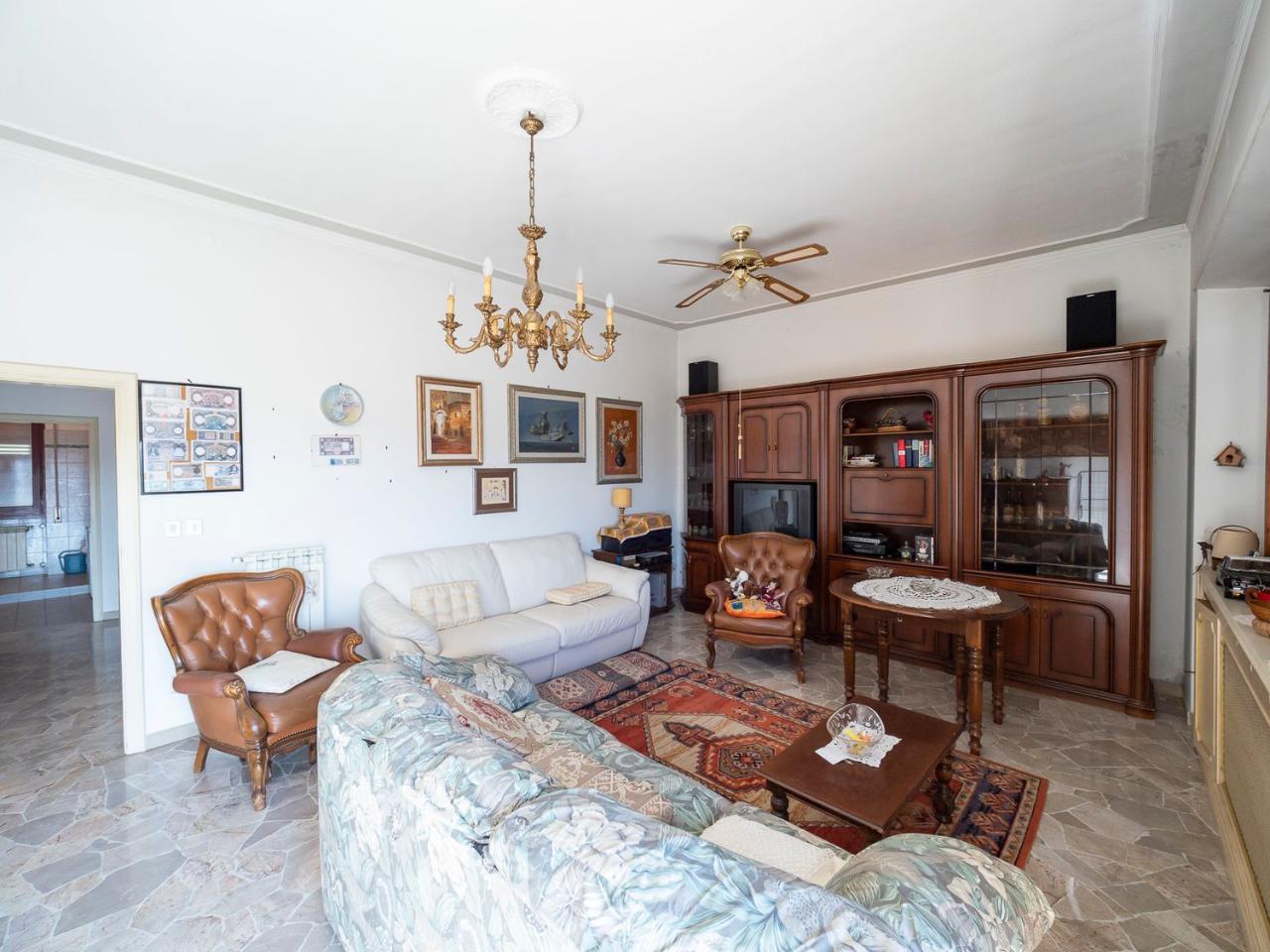 Appartamento in vendita a Reggello