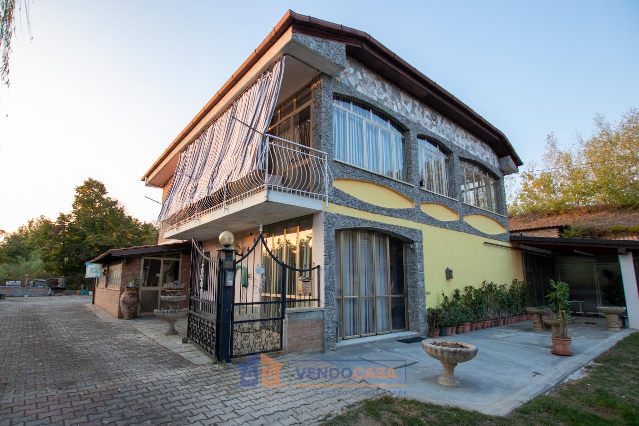 Casa indipendente in vendita a Asti