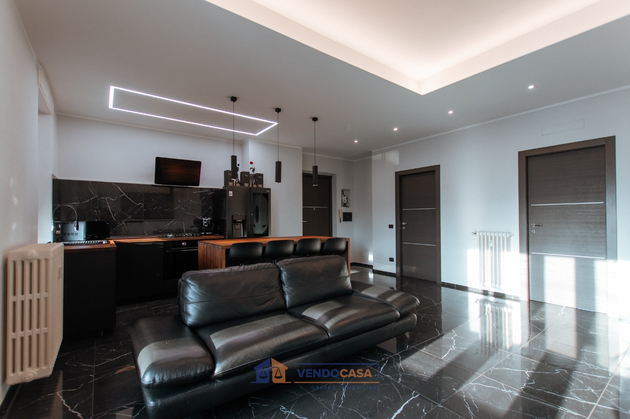 Quadrilocale in Via Federico Dettoni, Asti