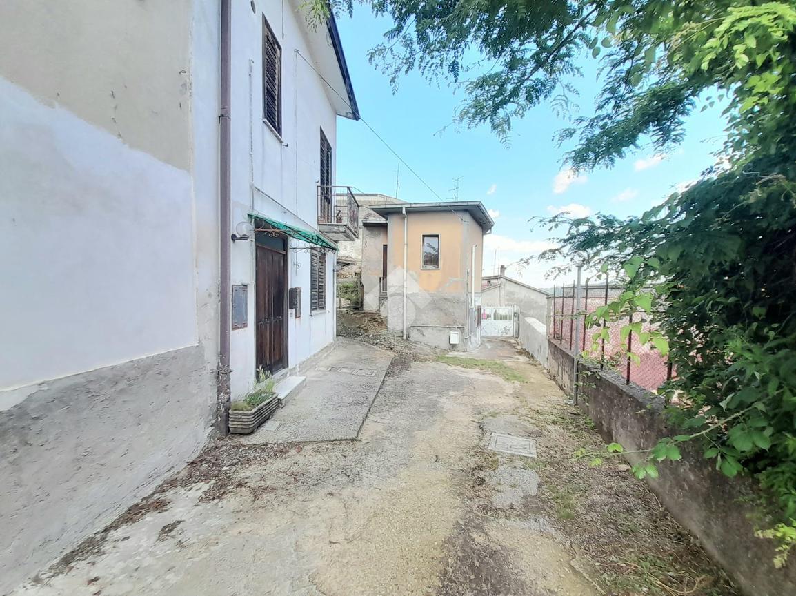 Casa indipendente in vendita a Ceppaloni