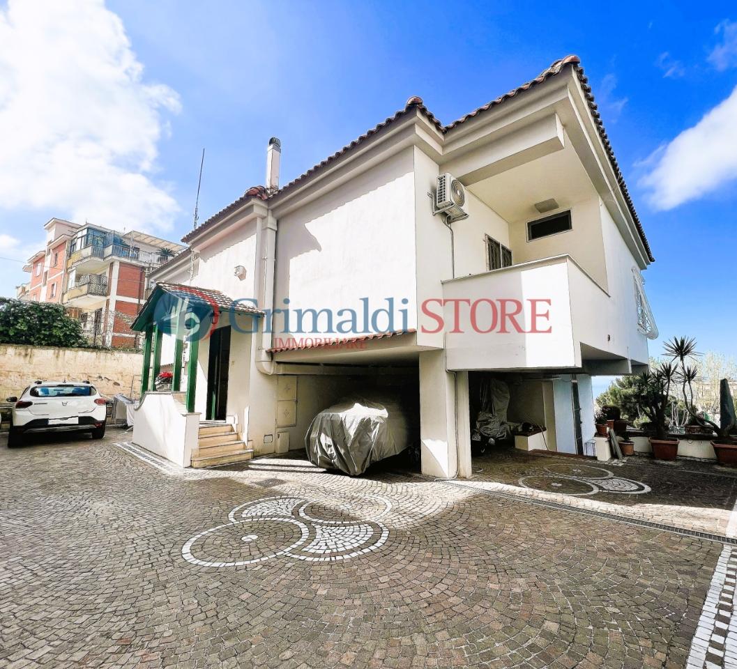 Villa in Viale Giovanni Battista della Gatta 18, Ercolano