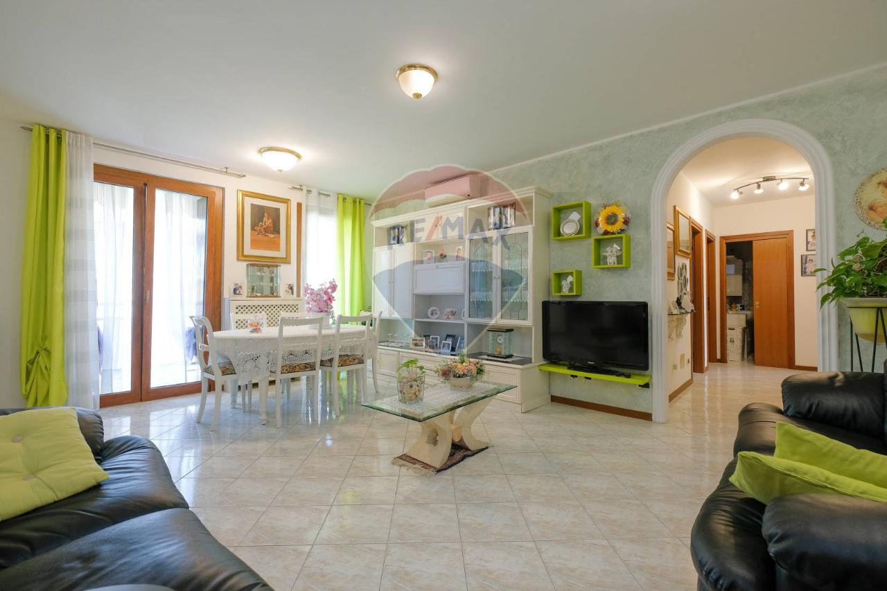 Appartamento in vendita a Orio Al Serio