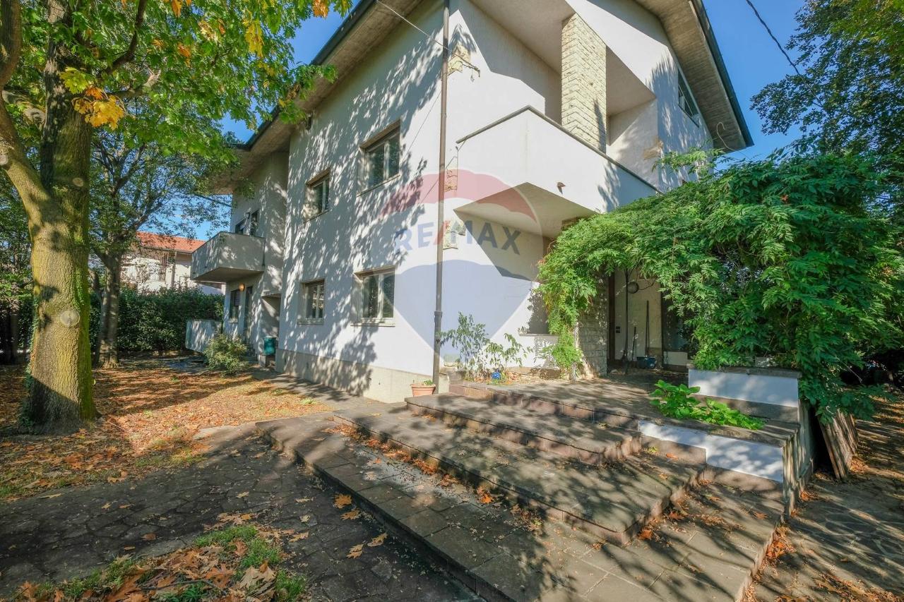 Villa in vendita a Ponte San Pietro