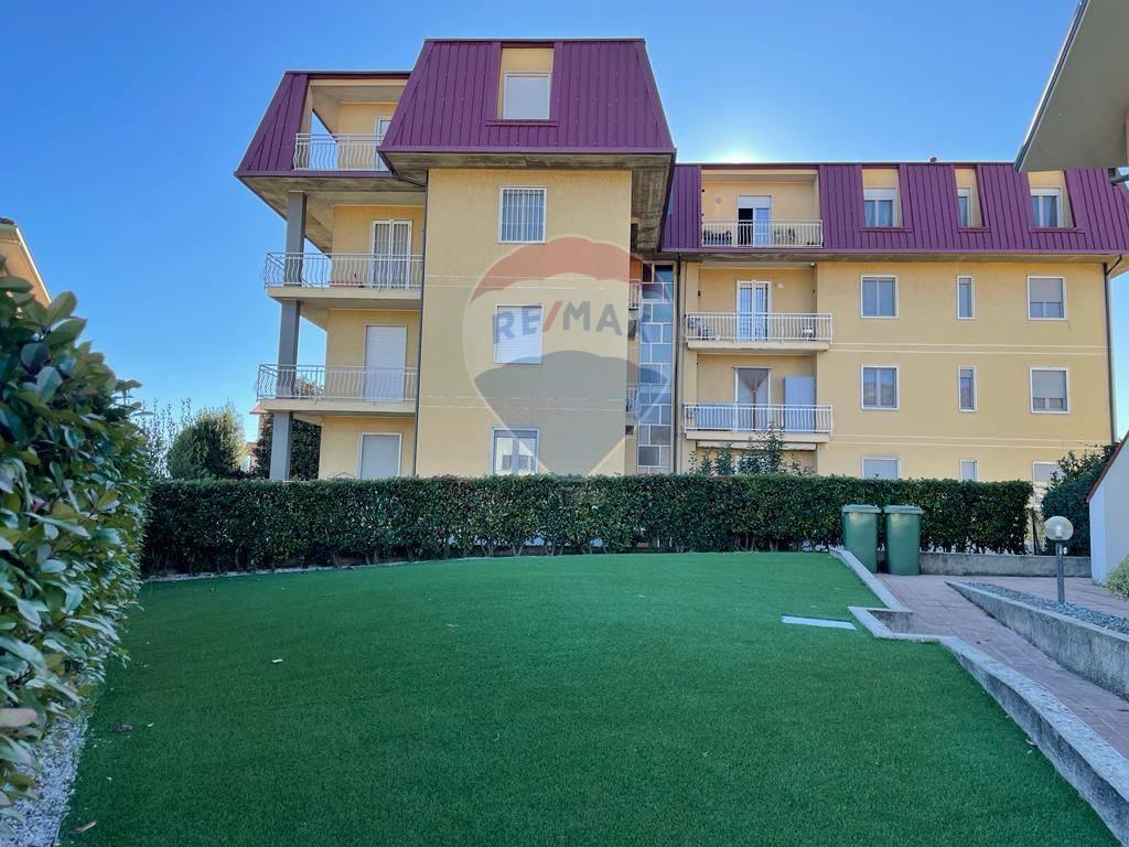 Appartamento in vendita a Sotto Il Monte Giovanni Xxiii