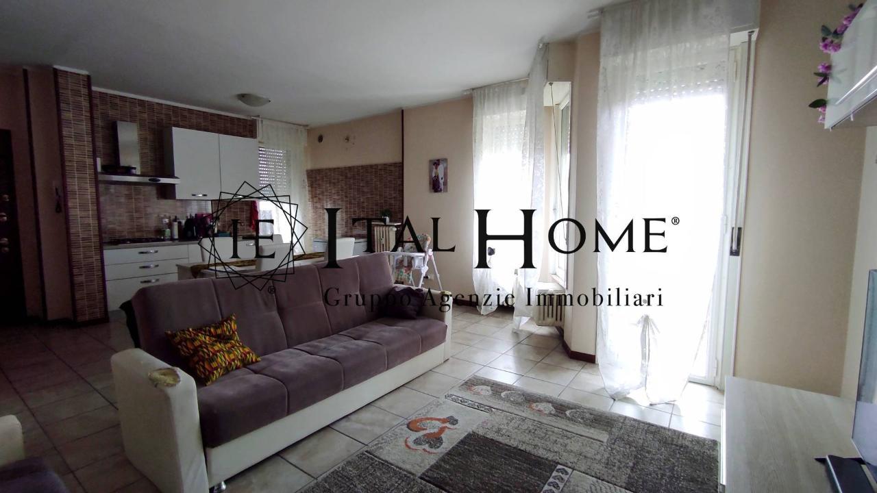 Appartamento in vendita a Caprino Bergamasco