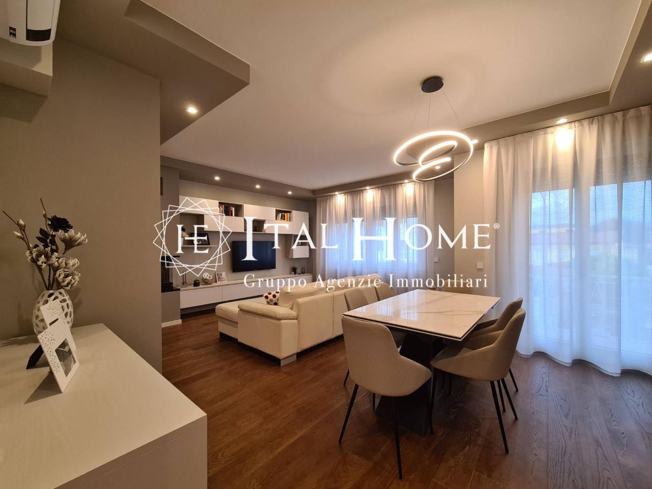 Villa in vendita a Oggiono